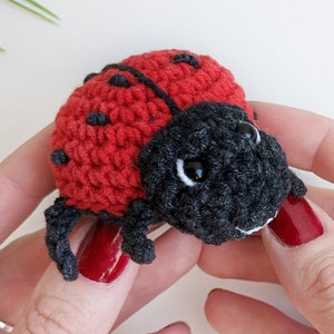 Crochet Ladybug Amigurumi Pattern, Ladybug Keychain Easy Crochet ...
