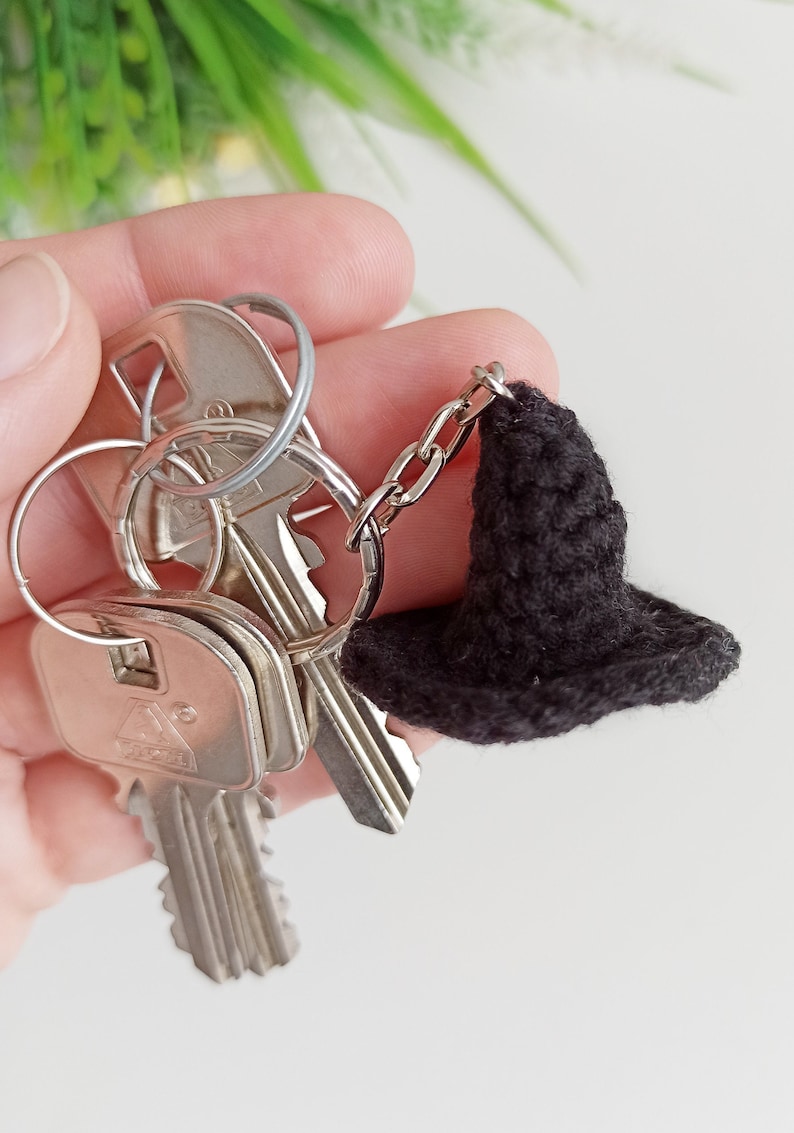 Crochet Witch Hat Pattern Easy Crochet Halloween Keychain - Etsy