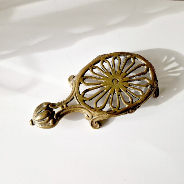 Trivet With Handle - Etsy