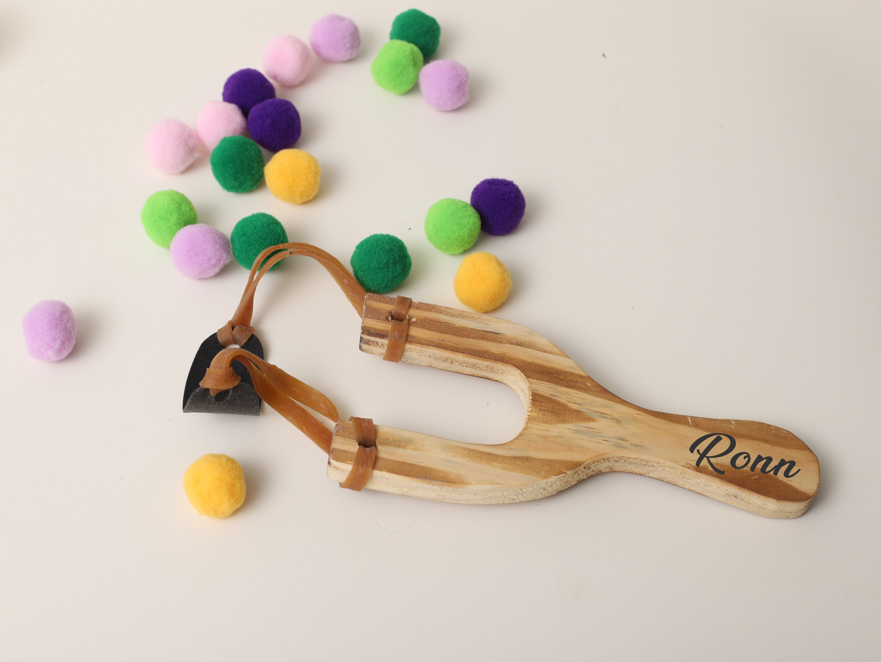 Felt Ball Slingshot // Kids Toy Slingshot, Christmas Gift for Boys ...
