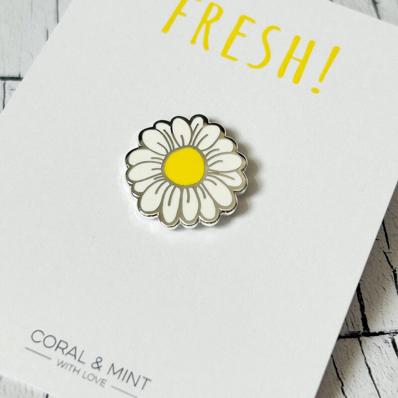 Daisy Accessories - Etsy