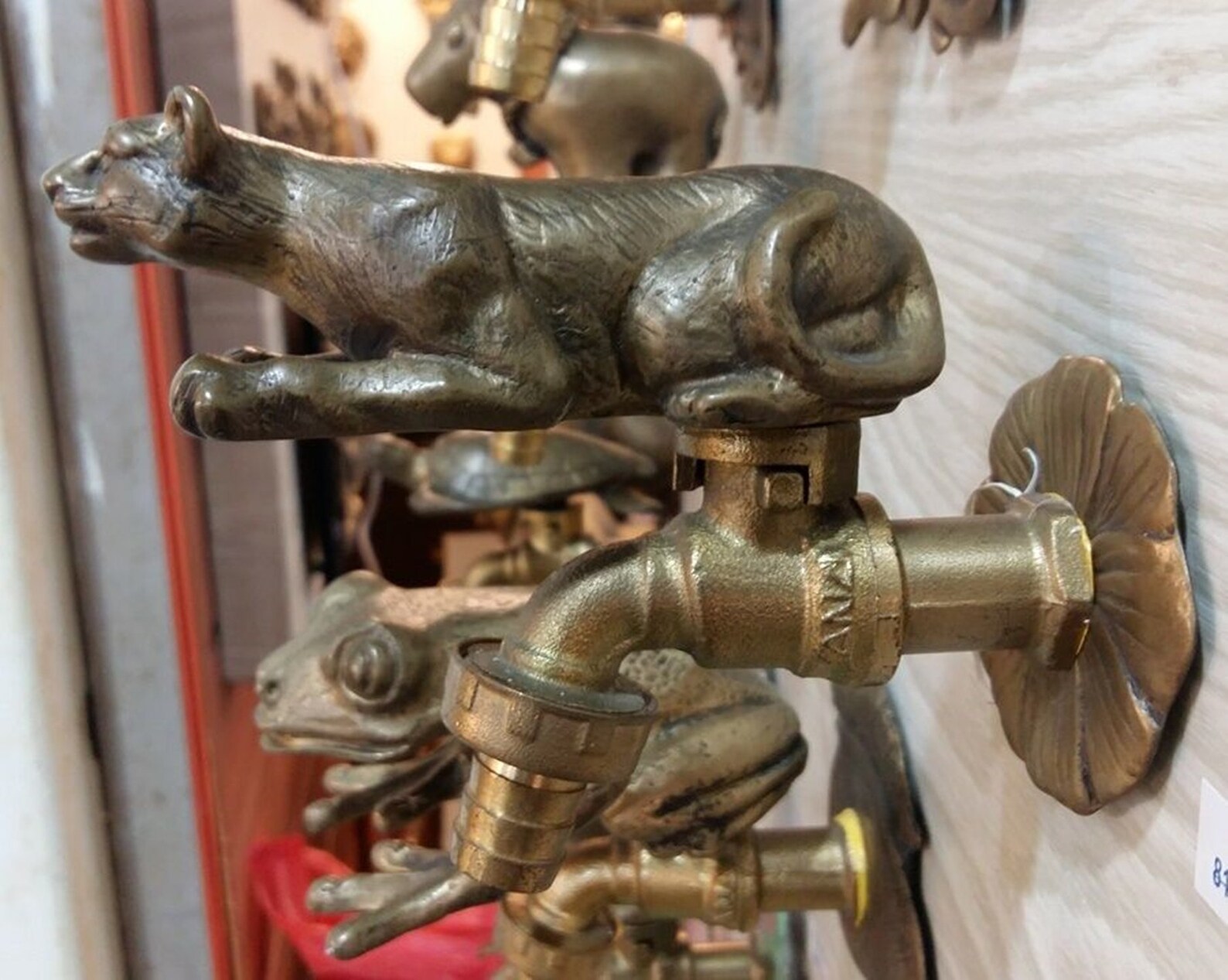 Faucet Water Spigot Tiger Brass Vintage Garden Decor Handle 1/2 Tap ...