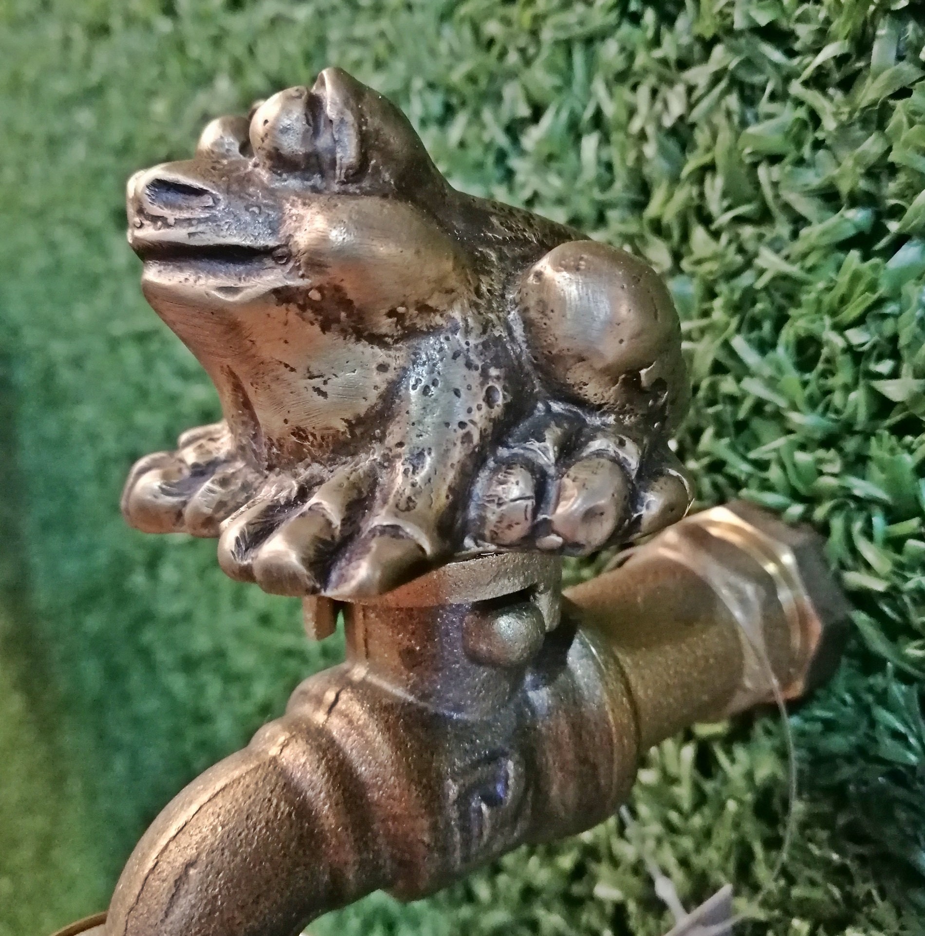 Faucet Brass Frog Small Garden Water Tap Spigot Figurine Vintage Home ...