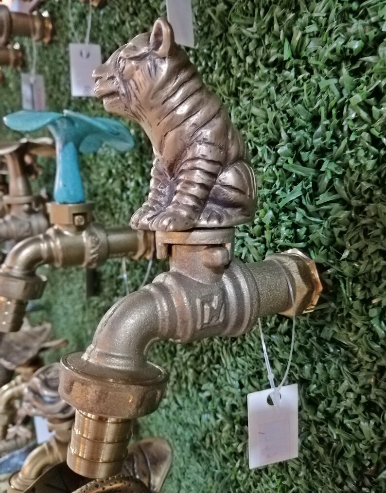 Faucet Vintage Brass Sat Tiger Spigot Garden Tap Water Home Decor Livin ...