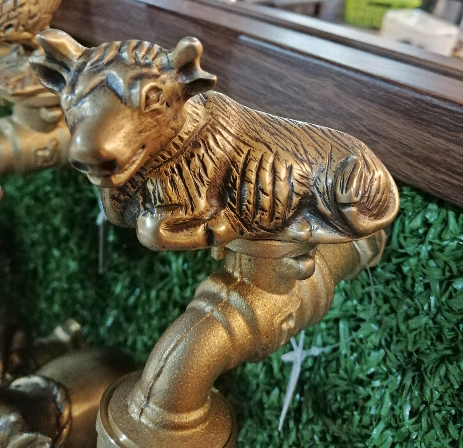 Faucet Brass Vintage Cow Spigot Tap Water Yard Garden Home Decor Living ...