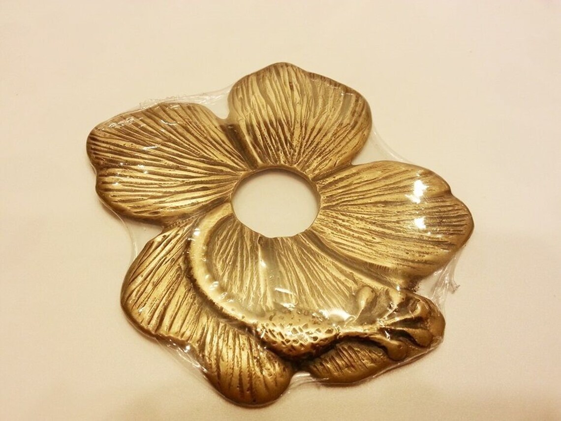 Faucet Brass Garden Hibiscus Base Water Tap Plate Vintage Home - Etsy