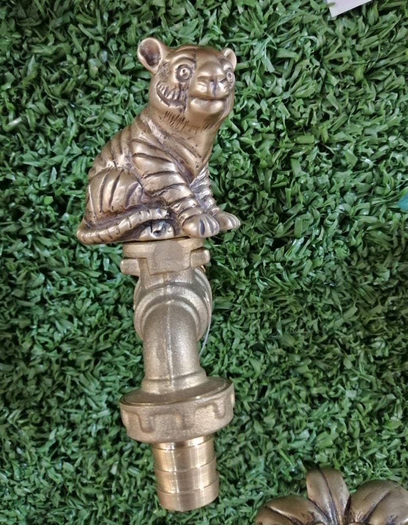Faucet Vintage Brass Sat Tiger Spigot Garden Tap Water Home Decor Livin ...