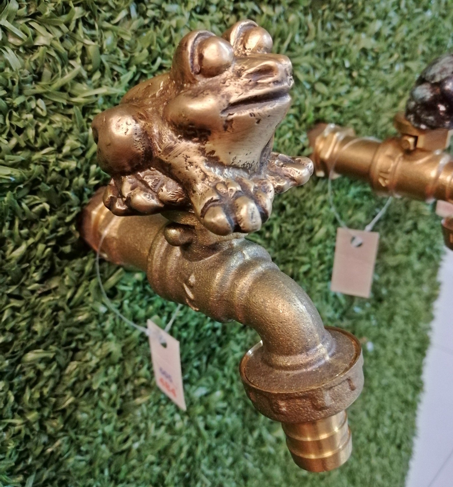 Faucet Brass Frog Small Garden Water Tap Spigot Figurine Vintage Home ...