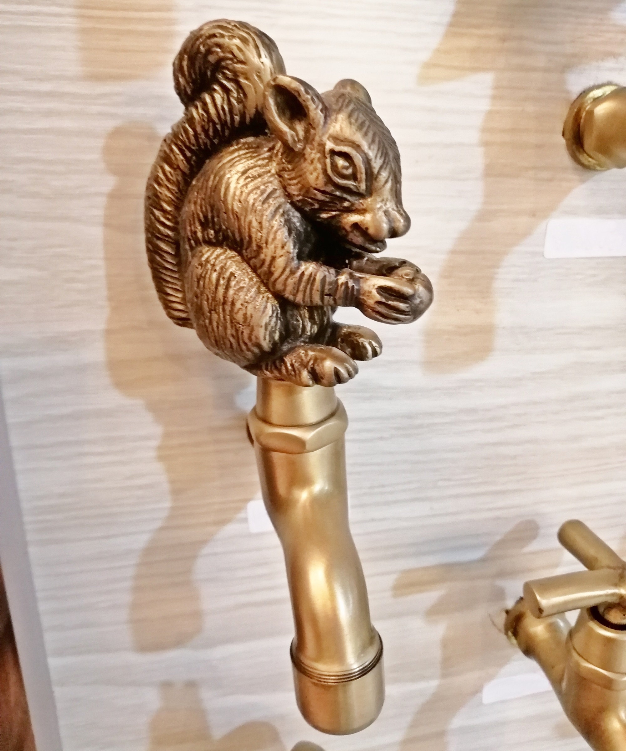 Tap Squirrel Spigot Vintage Brass Basin Sink Faucet Water Home Decor ...