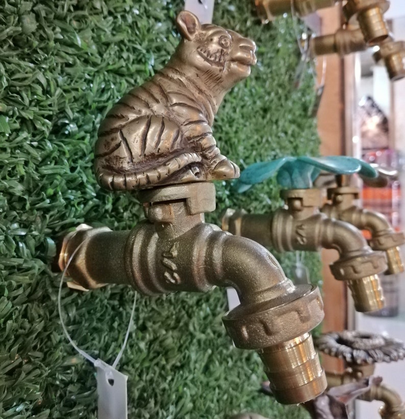 Faucet Vintage Brass Sat Tiger Spigot Garden Tap Water Home Decor Livin ...