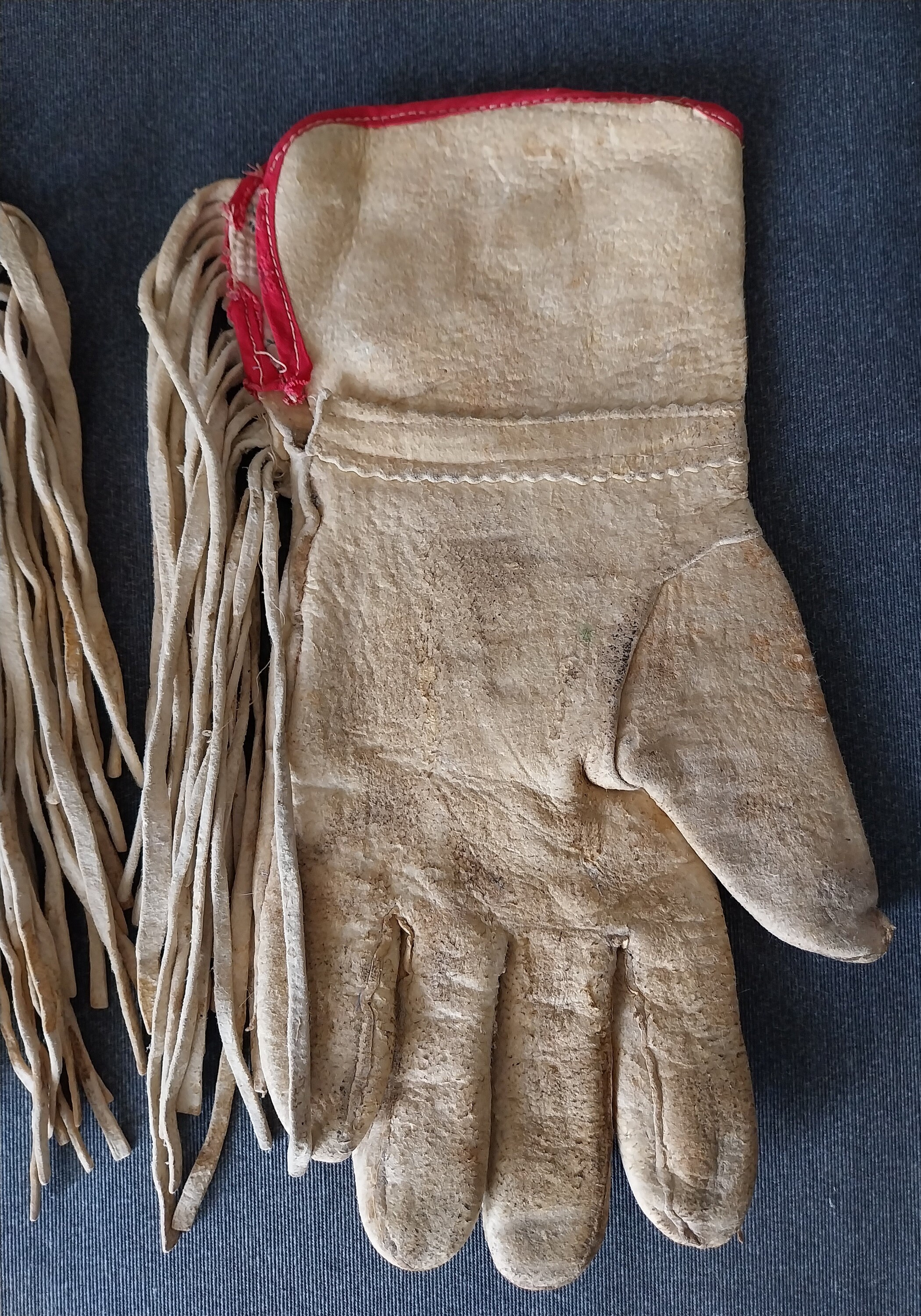 Native American Indian Beaded Gauntlets Cloves Pair - Etsy