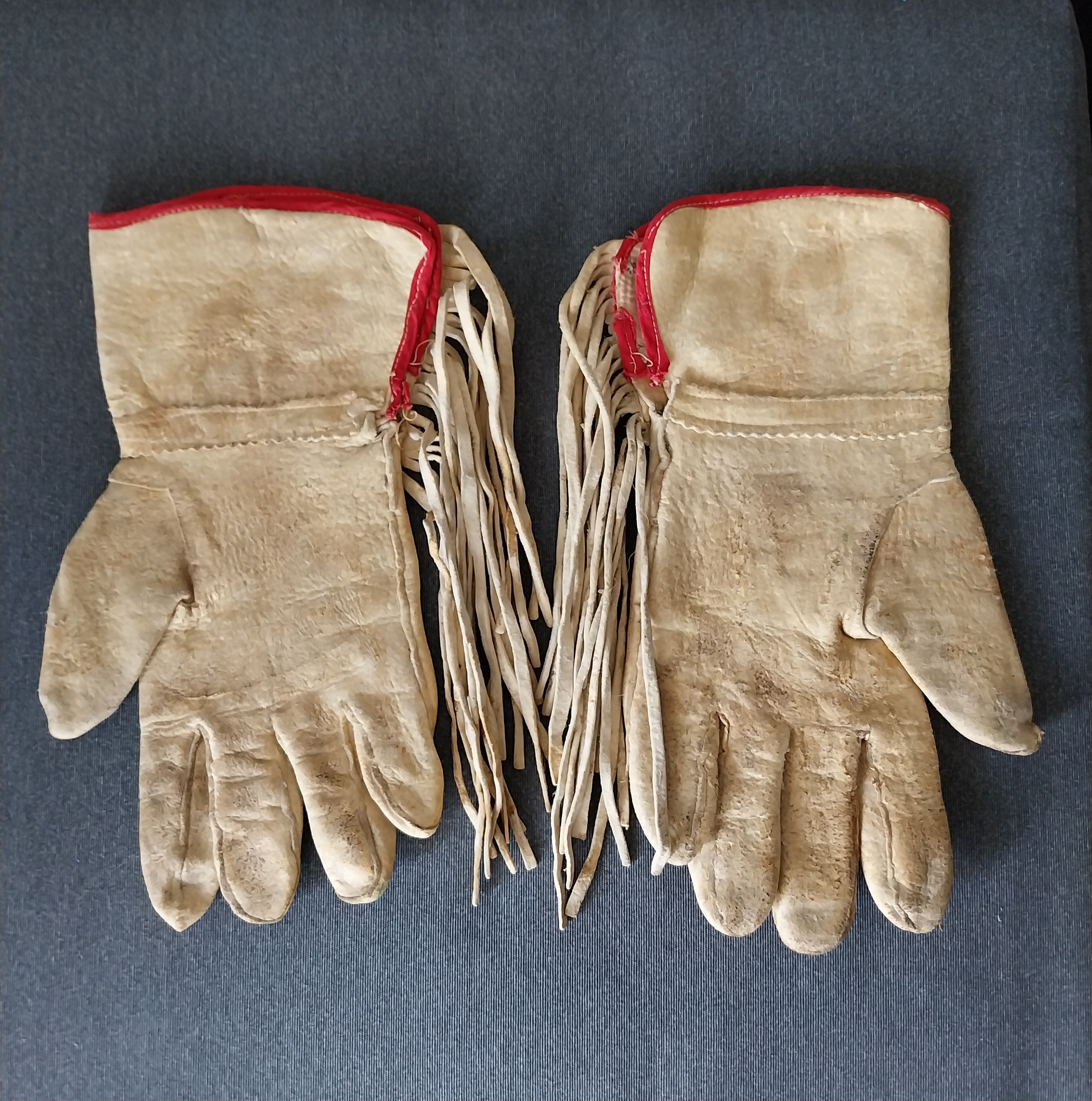 Native American Indian Beaded Gauntlets Cloves Pair - Etsy