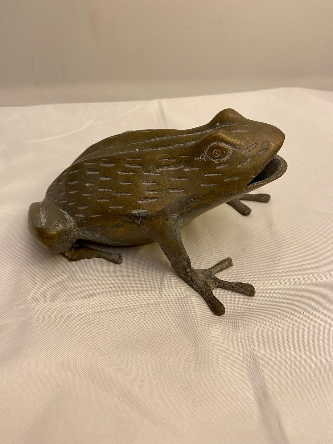 Large Brass Frog - Etsy