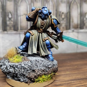 Primaris Librarian in Phobos Armor Led-lit Eyes and Power - Etsy