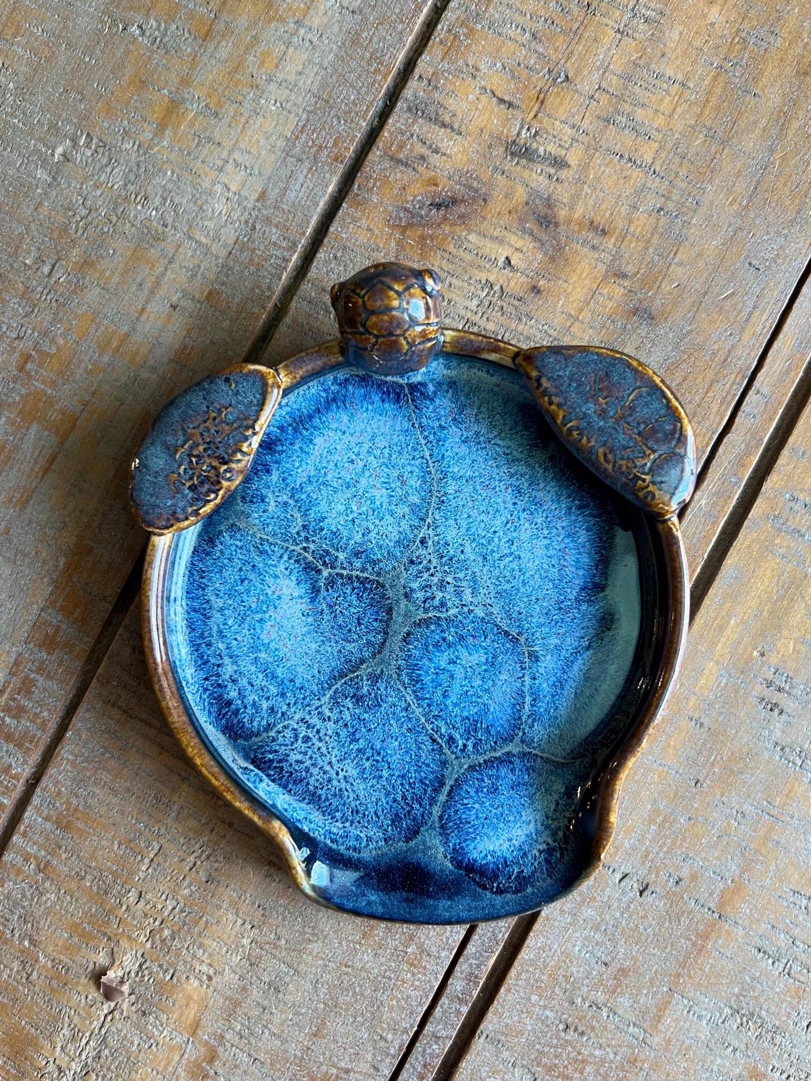 Handmade Turtle Spoon Rest With Unique Blue Green Shell Pattern Glaze ...