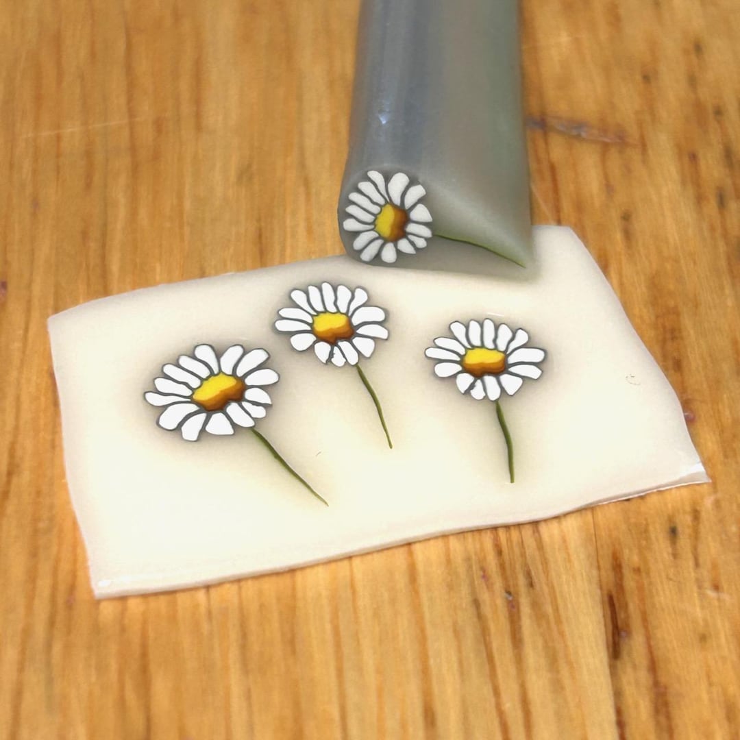 Small Raw Polymer Clay Daisy Cane - Etsy