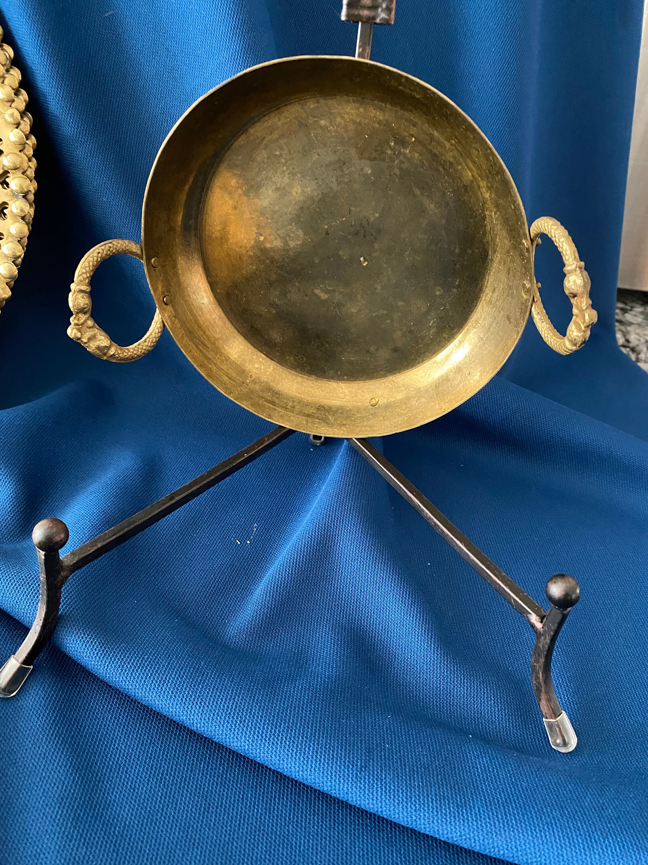 Vintage Brass Charger Plates and or Brass Charger Bowls - Etsy