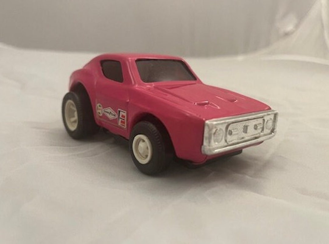Vintage Pink Metal Tonka Fast Back - Hatchback Car Pull Back Toy - Good ...