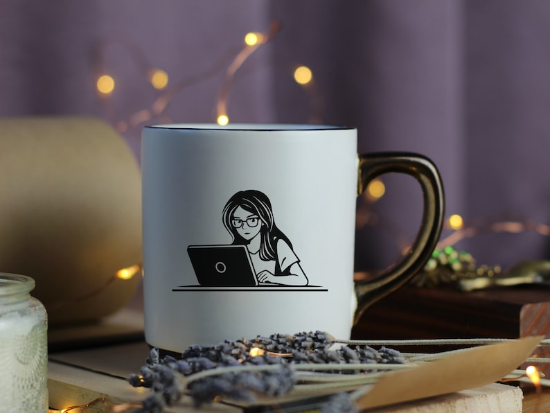 Computer Girl SVG Laptop Study Girl Coder Programador imprimible Clip ...