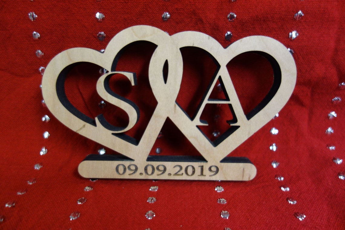 NEW: Personalized Wood Double Hearts Sign With Couples - Etsy