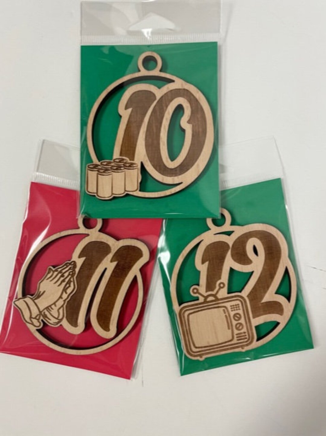 COLLECTOR'S ITEM: Hawaiian Style 12 Days of Christmas Wood Ornaments ...