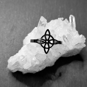 SIMBOLIKS Witch Knot, Wicca, Witch Spell, Wiccan Celtic Knot, Witch ...