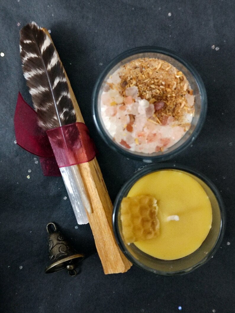 SIMBOLIKS Witch Initiation Pack, Witch's Knot Ring, Palo Santo Candle, Black Salt, Plants Oil ...