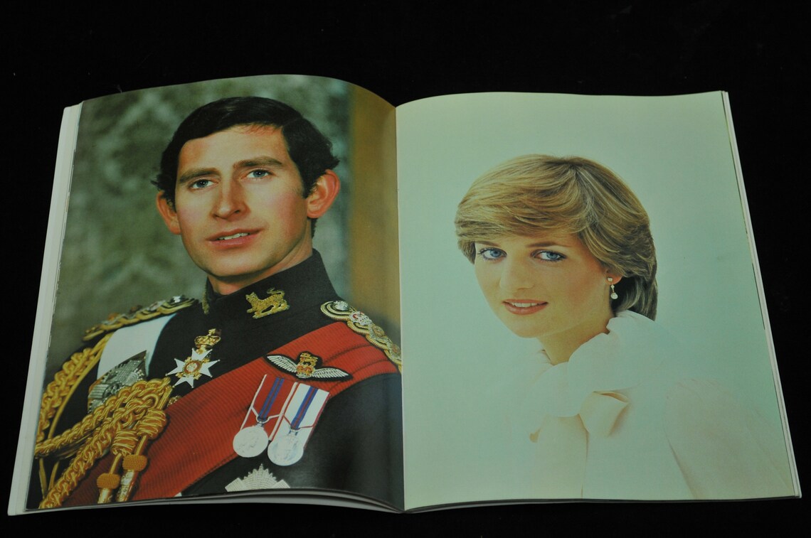 The Royal Jubilee THE ROYAL WEDDING Official Souvenir the Official ...