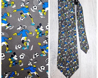Winnie the Pooh Tie Walt Disney Print Collectible Tie Novelty Tie ...