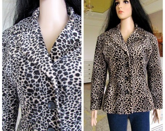 Vintage Y2K 1970s Inspired Lightweight Faux Leopard Fur Vintage Y2K 1970s Inspired Lightweight Faux Leopard Fur