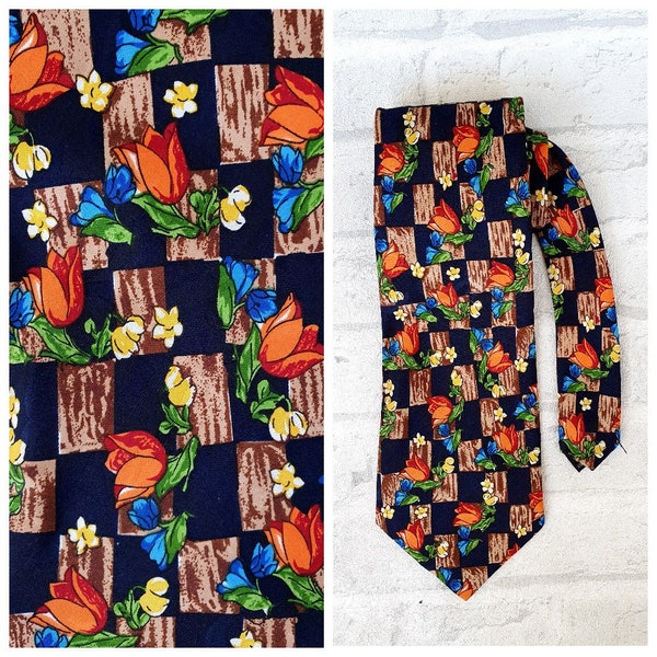 Tulip Wedding - Etsy