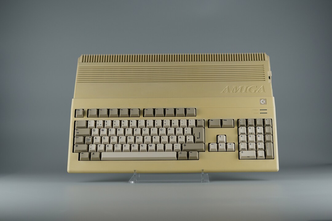 Universal Acrylic Display Stand for Homecomputer, Keyboard, Commodore ...