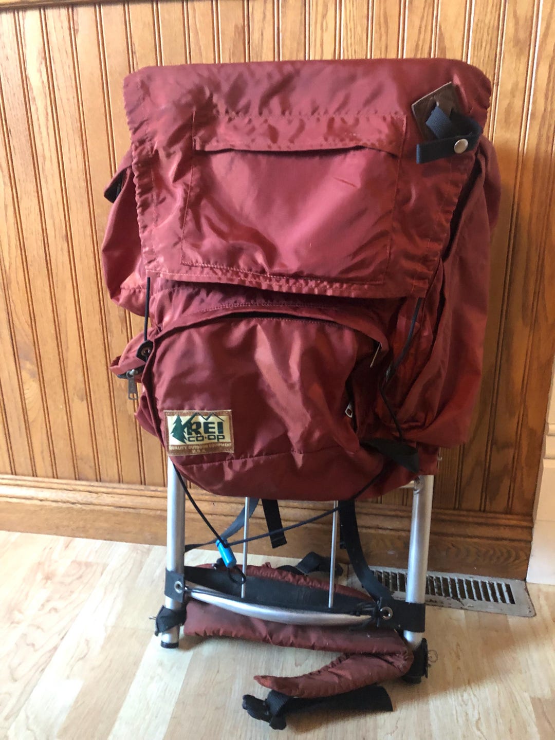 Vintage REÍ External Frame Backpack With Rain Cover - Etsy