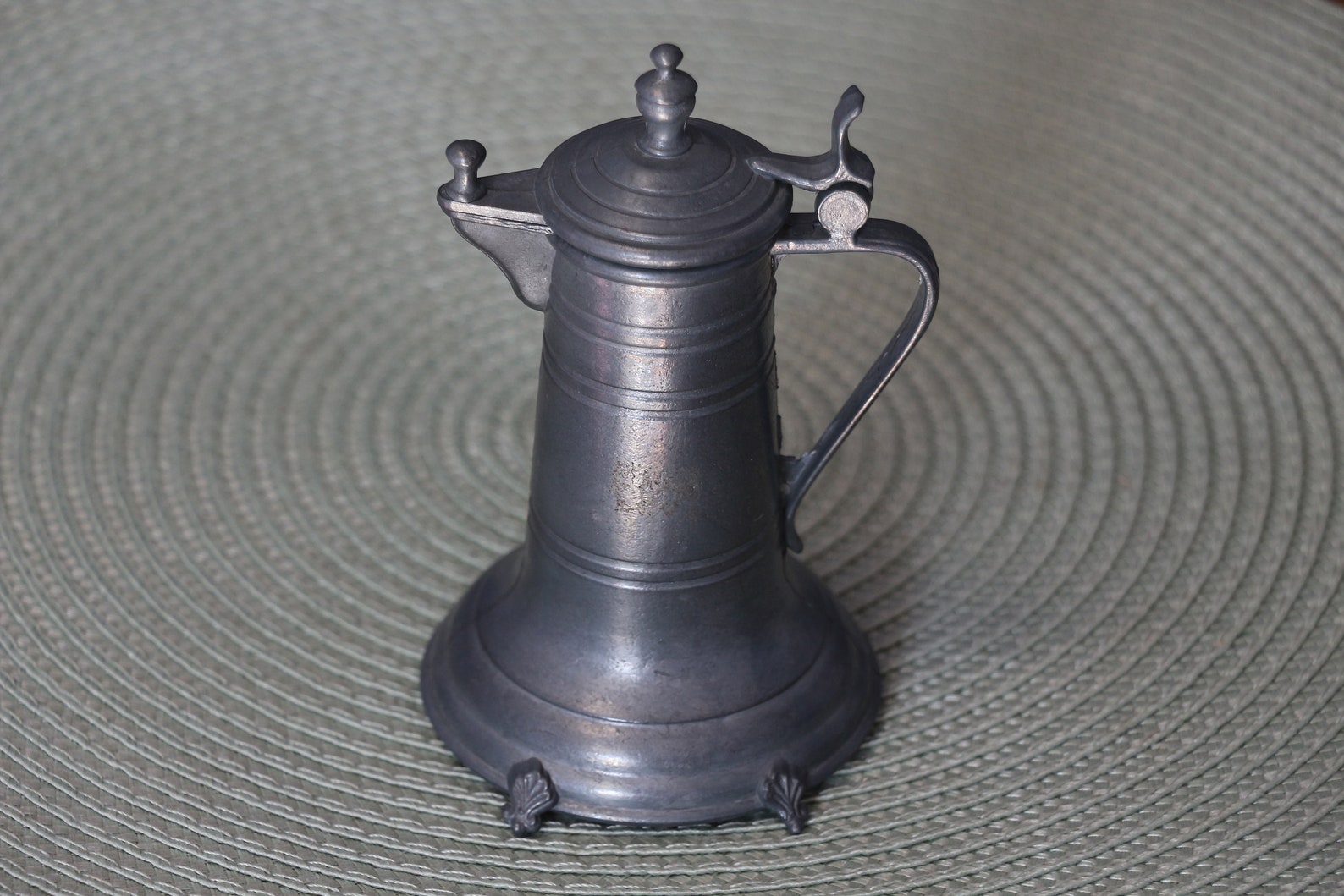 Vintage Pewter Pitcher. Set of Three Tin Jugs. Beer Tankards. - Etsy