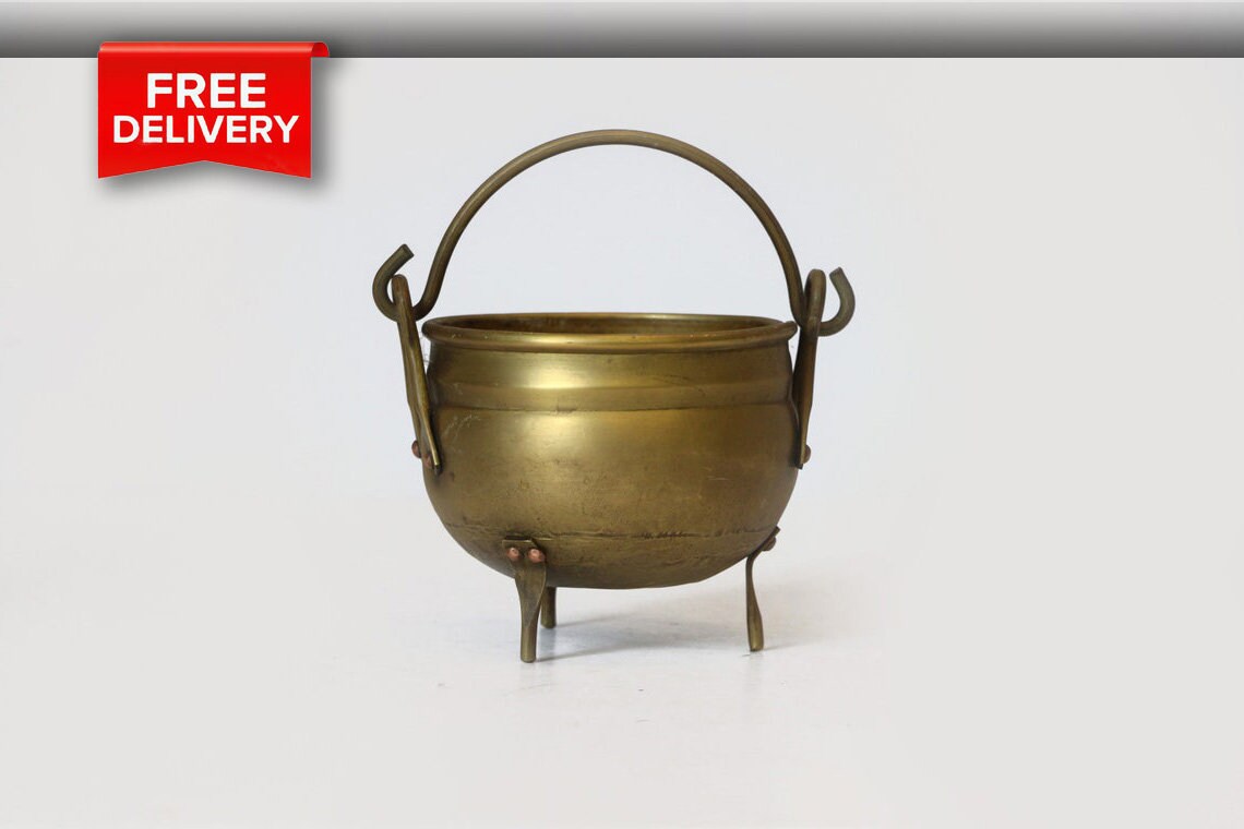 Gold Triple cauldron - munimoro.gob.pe