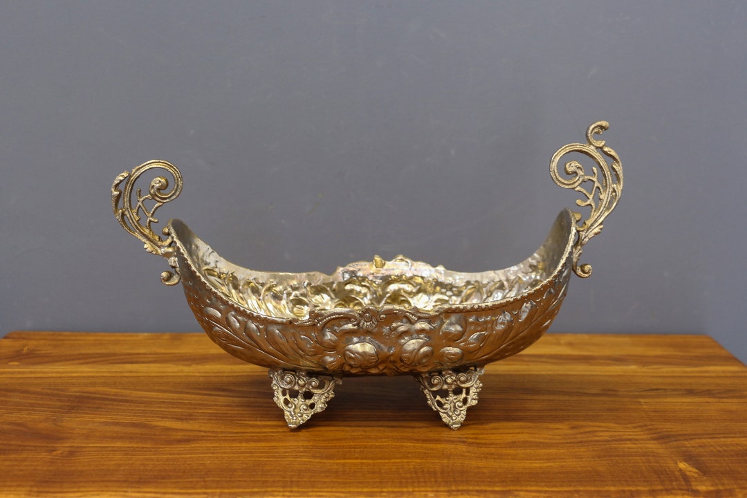 Victorian Bread Basket, Footed Silver-plated Gondola, Ornate Floral ...