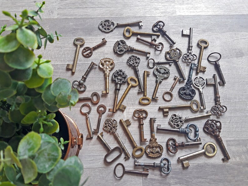 Real Antique Skeleton Keys Authentic Church Keys Door Keys - Etsy