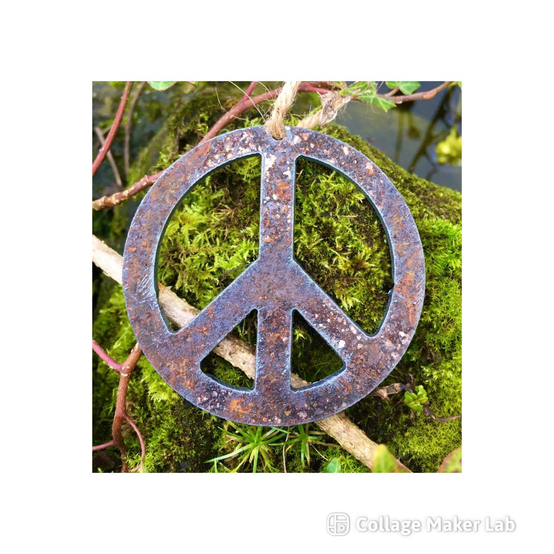 Rustic Peace Sign: Hippie Christmas Tree Ornament, Wall or Garden Decor ...