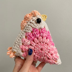 Granny Square Chicken, Crochet Chicken, Chicken Home Decor, I Love ...