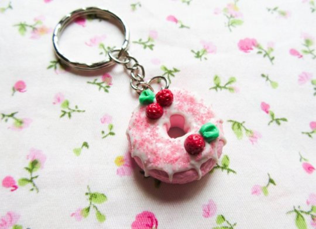 Donut Keychain, Strawberry Donut Keychain, Pink Donut, Keychain, Cute ...