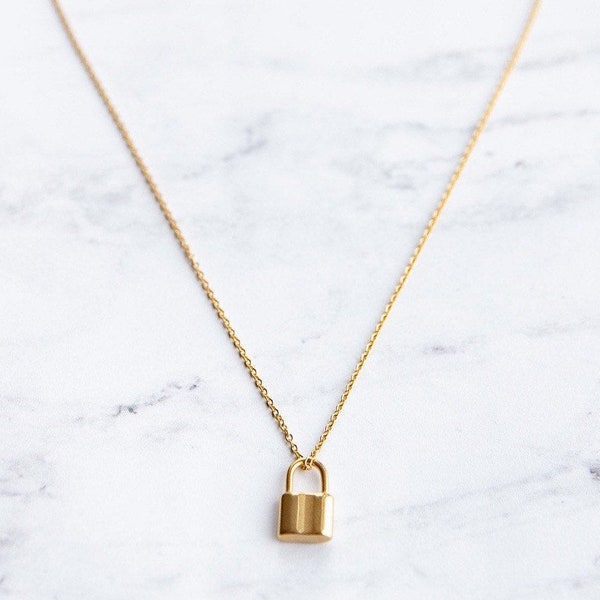 Padlock Necklace - Etsy