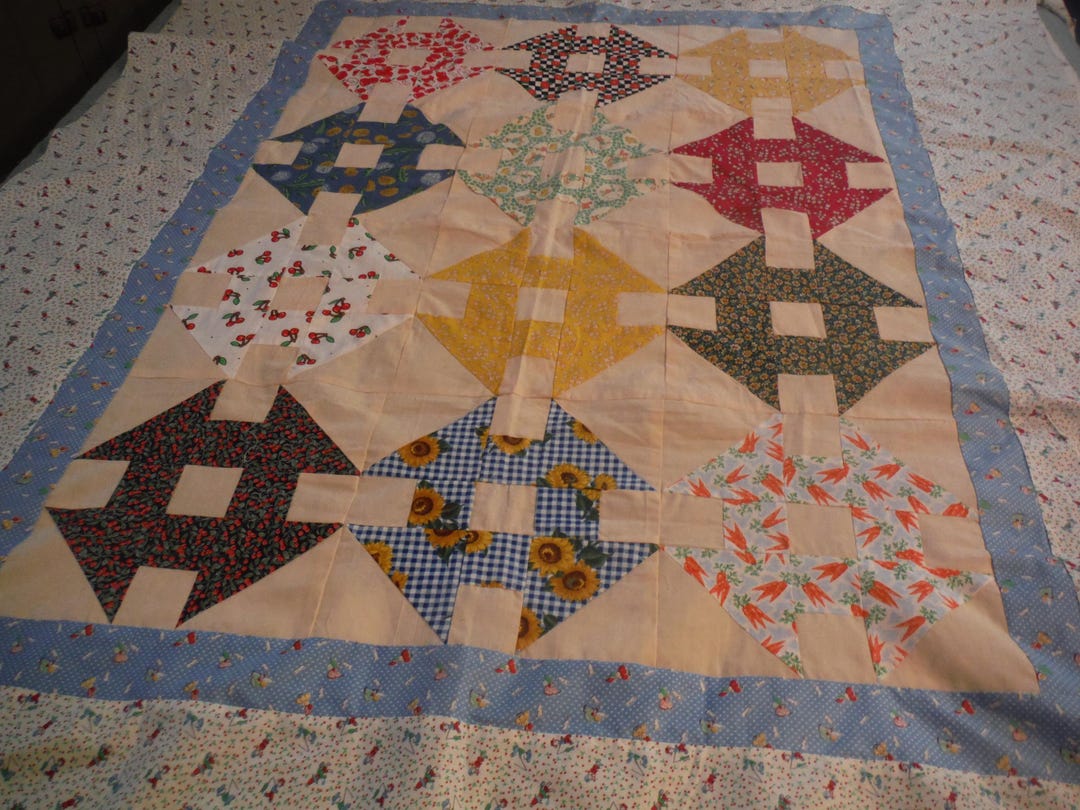 Hole in the Barn Door Quilt Top - Etsy