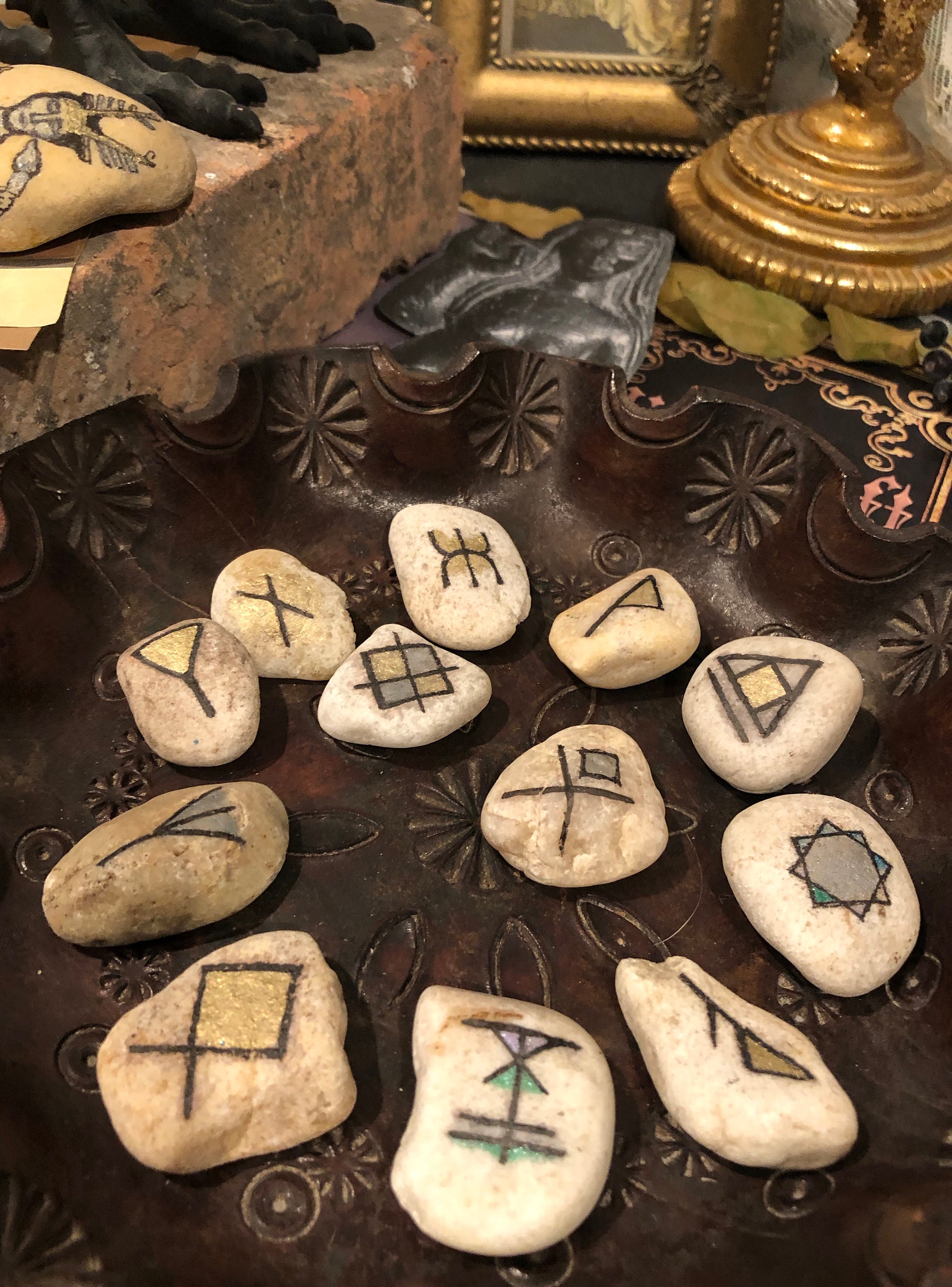 RUNES; Divinatory Runes; Divination; Seer; Altar Stones - Etsy