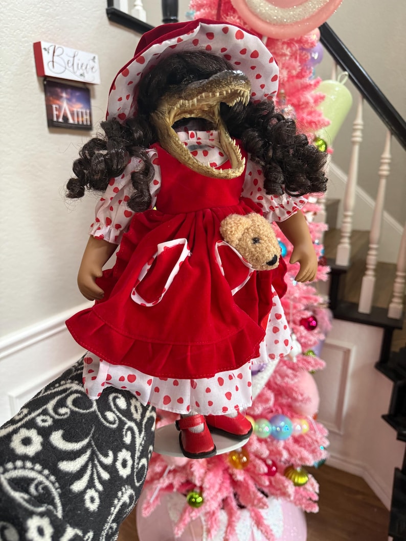 Taxidermy Gator Queen of Hearts Doll - Etsy
