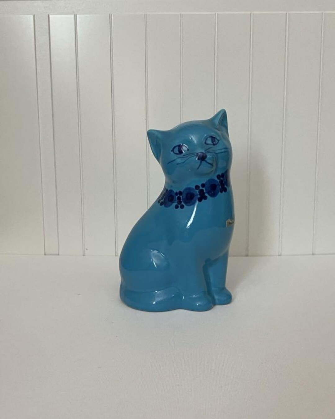 Vintage Blue Porcelain Cat Figurine / 1970s Guldkroken Hjo Märta ...