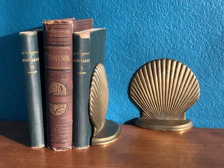 Vintage Pair of Solid Brass Shell Bookends / Preppy Coastal Bookshelf ...