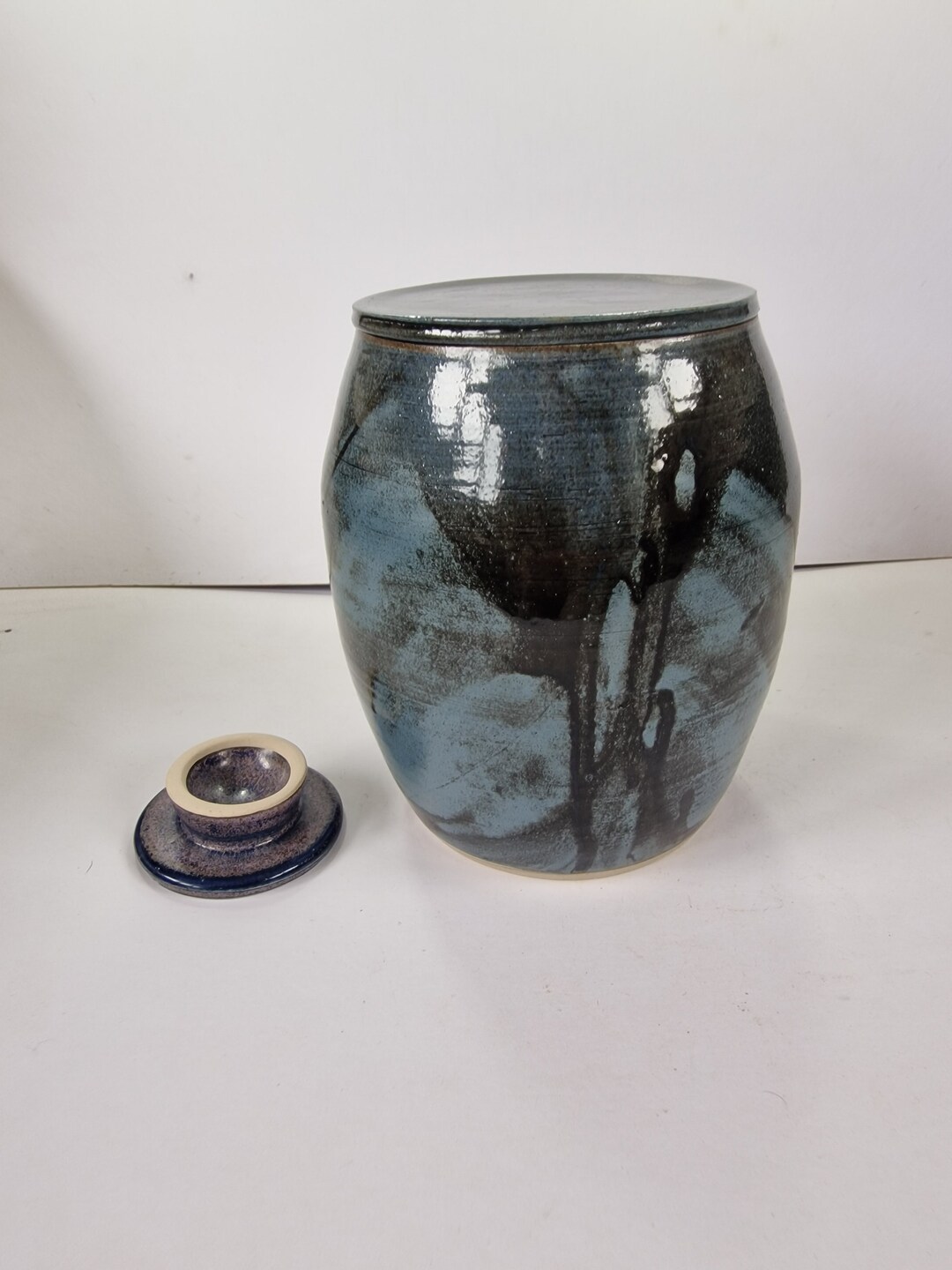 Ceramic Fermenting Jar for Kombucha in Dark Glaze Ceramic - Etsy UK