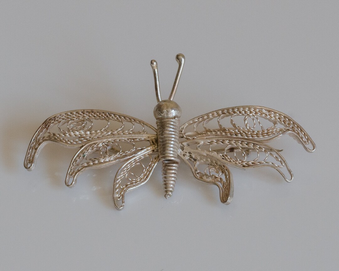 Vintage Filigree Silver Winged Insect Brooch - Etsy