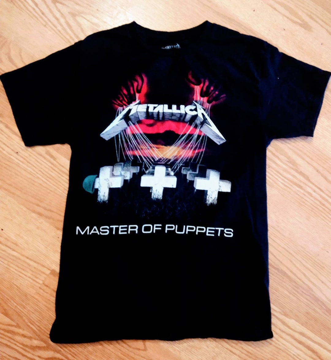 Vintage Metallica Master of Puppets Rock/concert/your Graphic T-shirts ...