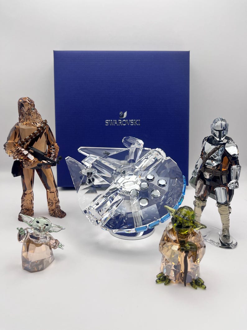 Swarovski Crystal Star Wars Figurines: Yoda, Mandalorian, Chewbacca ...